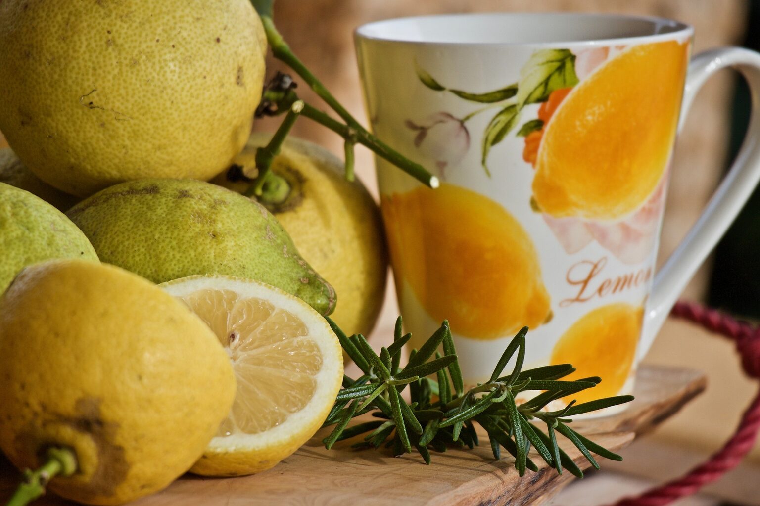 Rozmaring tea készítése és gyógyhatása! Lássuk, mire jó a rozmaring tea ...